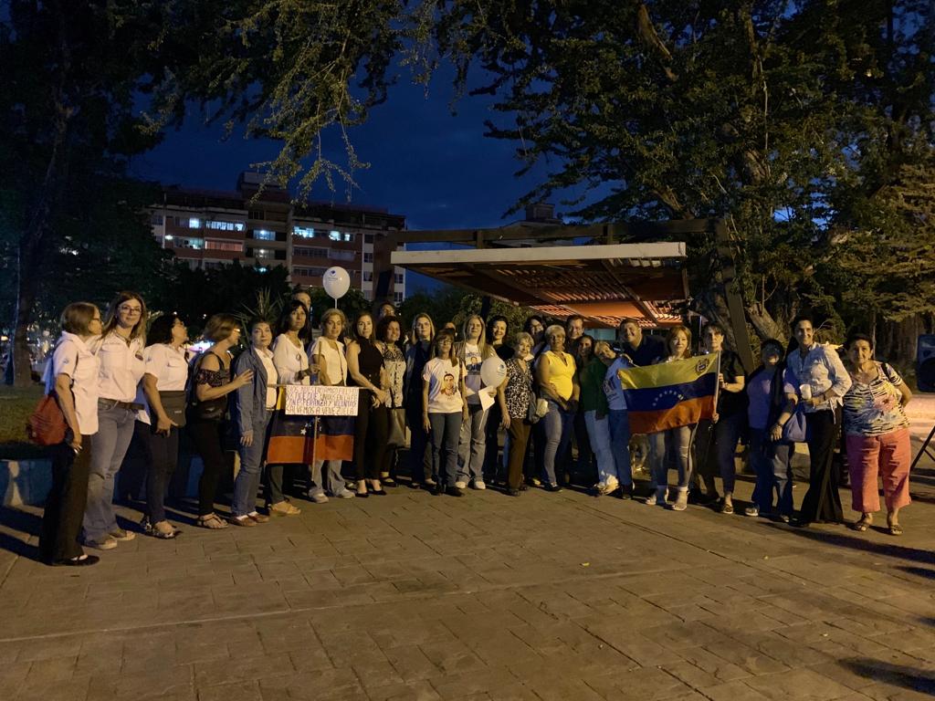 Rosario por los Presos Políticos en Maracay | Foro Penal · Foro Penal